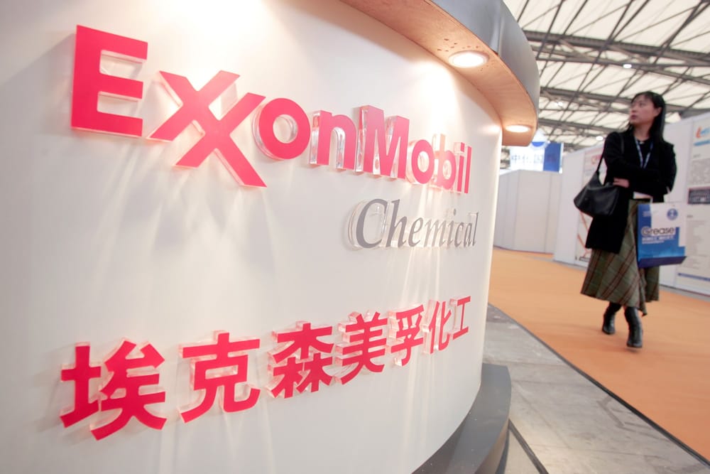 ExxonMobil PESTLE Analysis: Geopolitical Risks in the Oil Industry