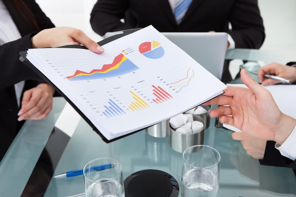 Horizontal Analysis: Analyzing Financial Trends for Future Ready Businesses