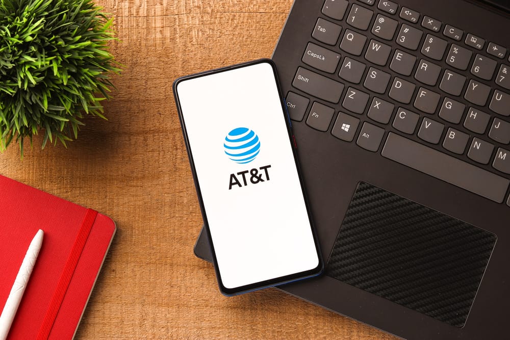 AT&T SWOT Analysis