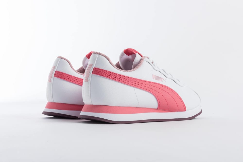 Puma PESTLE Analysis: 10 Important Factors for the Sportswear Company