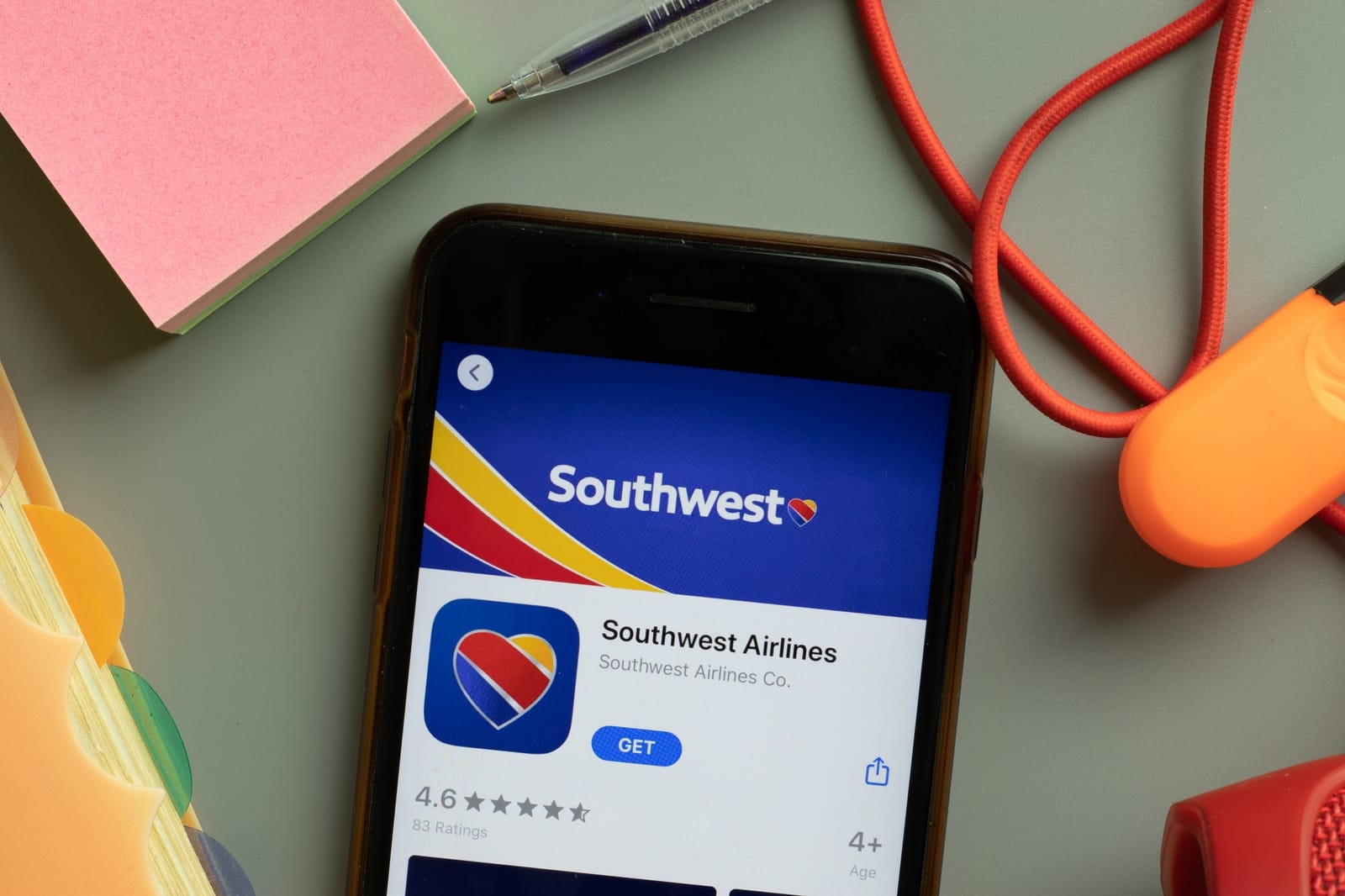 Southwest Airlines SWOT Analysis: 51 Factors Affecting its Flight Plans