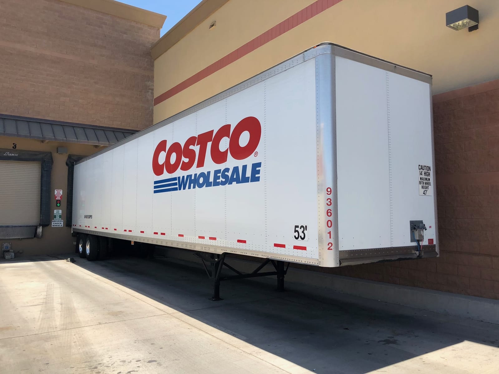 Costco PESTLE Analysis: An Amazing Business with Room to Grow