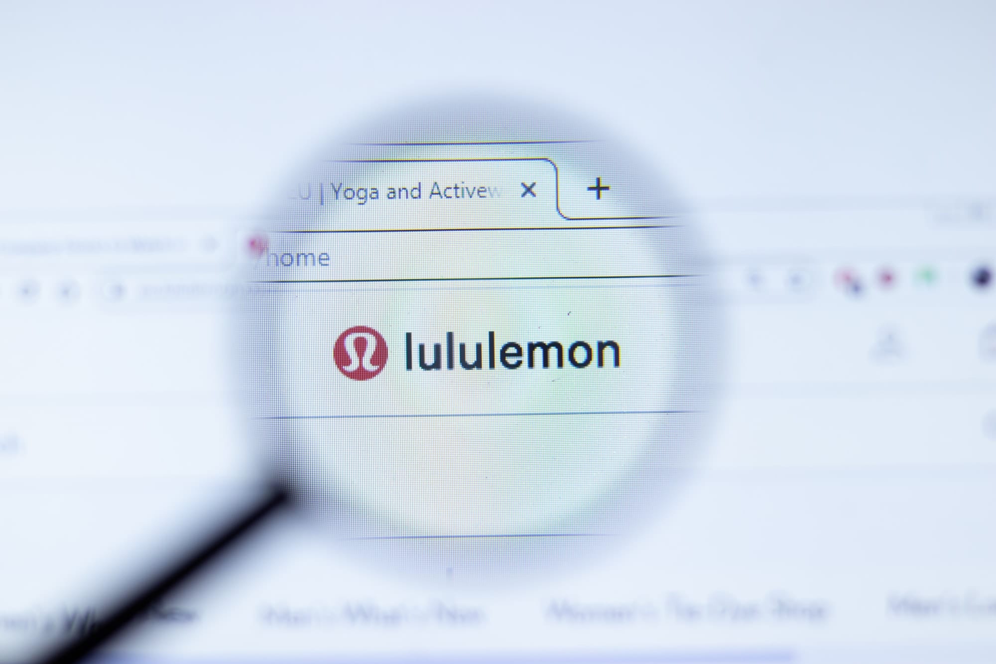 Lululemon SWOT Analysis