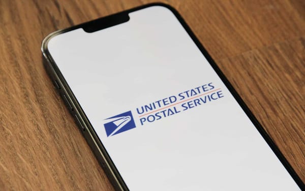 USPS SWOT Analysis: Traditional Postal Service in a Digital World