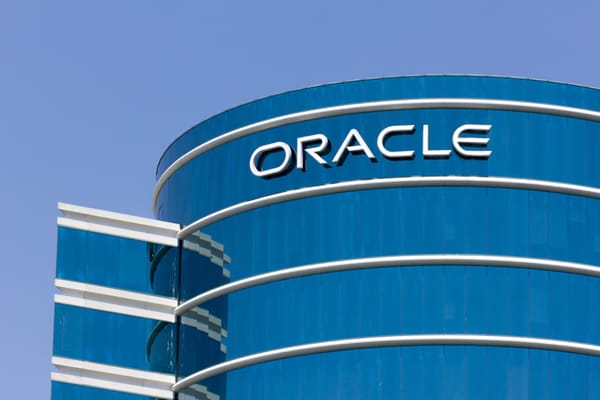 Oracle SWOT Analysis: 3 Strengths and Weaknesses